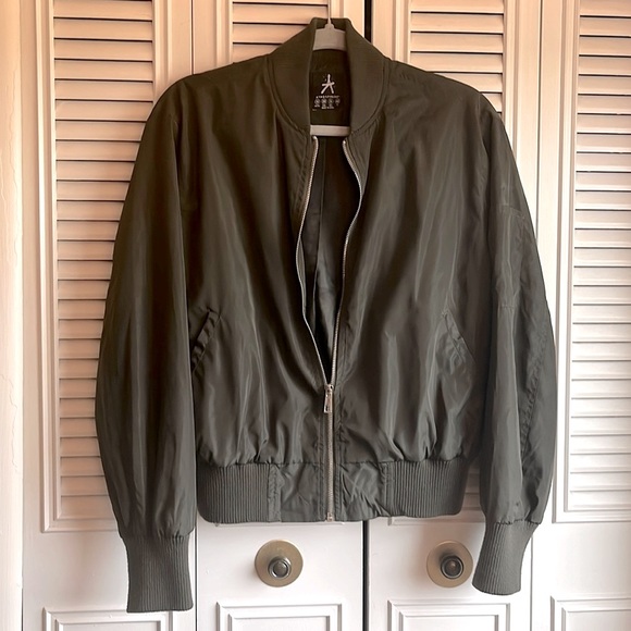 Atmosphere | Jackets & Coats | Hunter Green Bomber Jacket | Poshmark